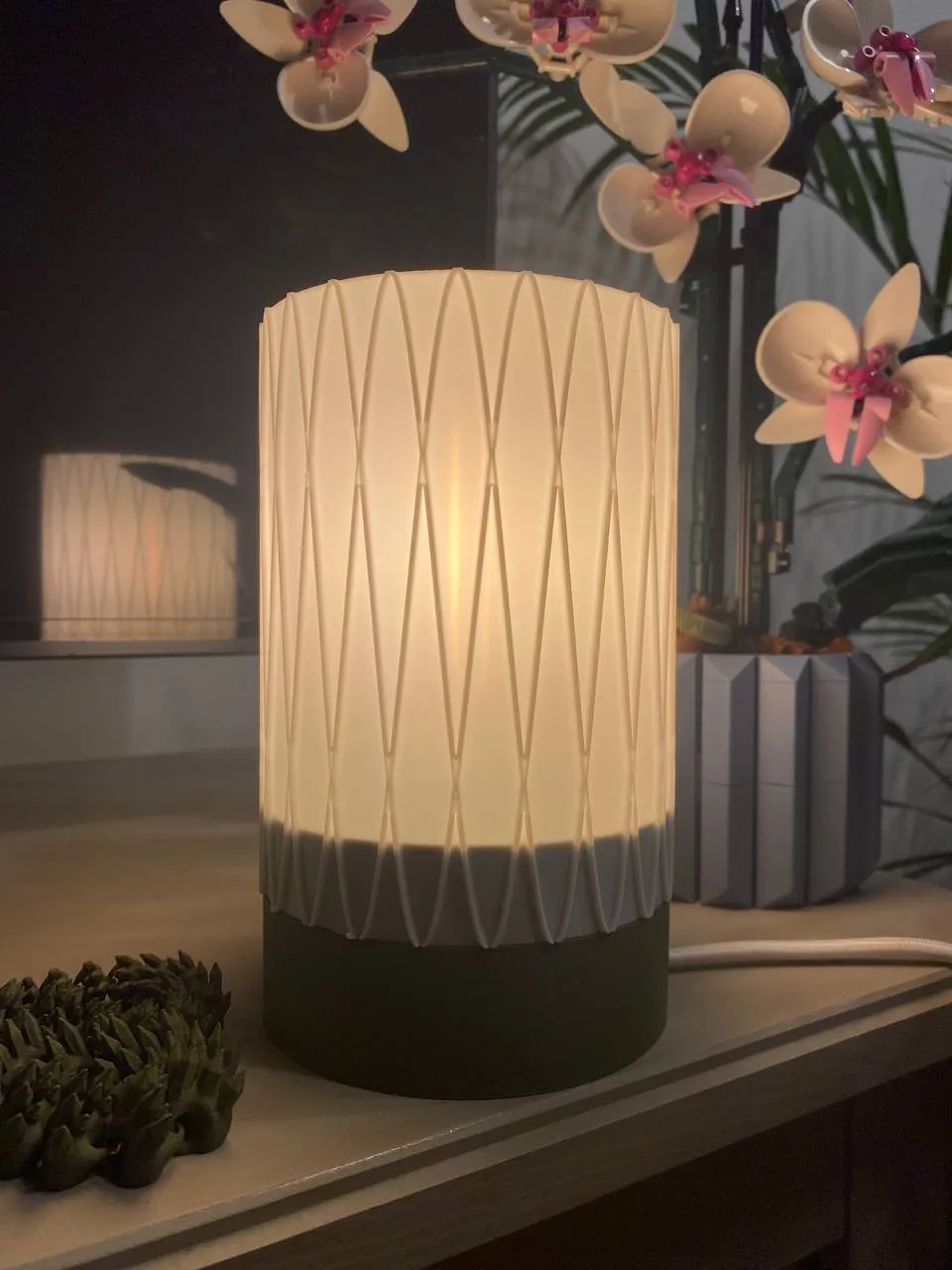 Table Lamp E14 (Lampshade with the base) by Kasat1x - MakerWorld