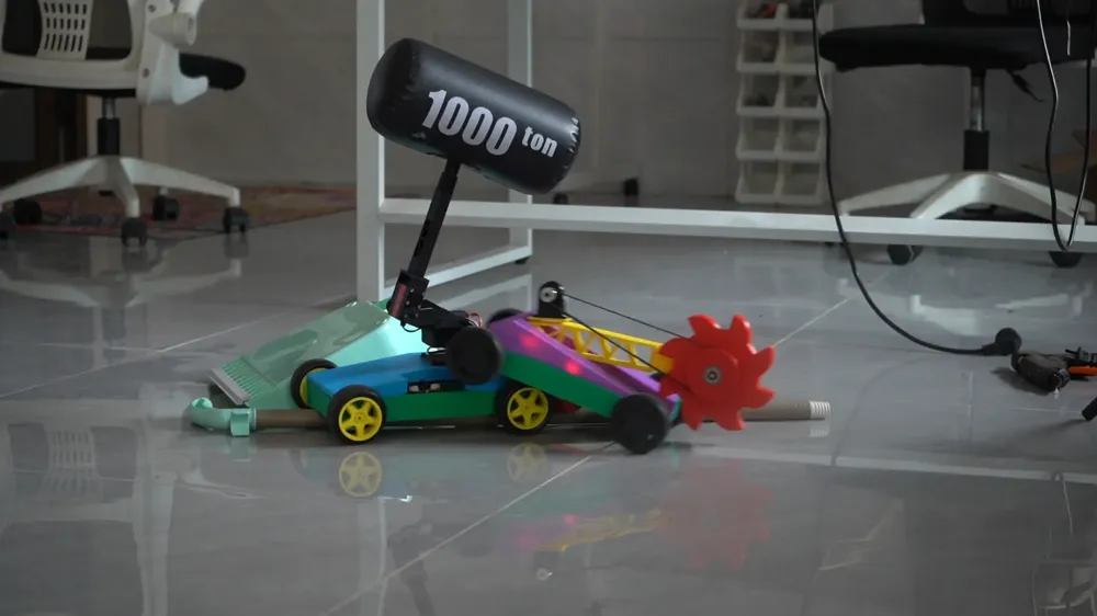 Hammerhead Terminator RC Car by IKUN老表的改装日记 - MakerWorld