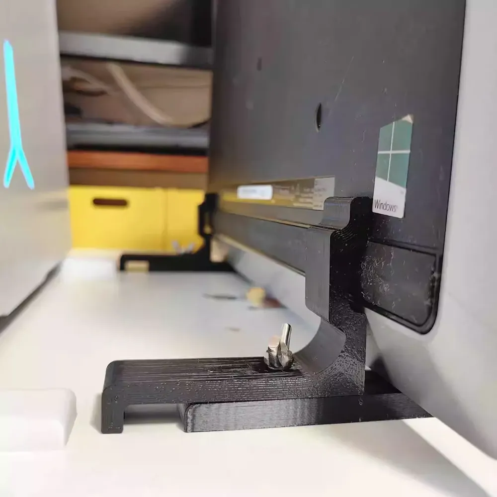 Adjustable Spacing Laptop Stand by 迷茫大西瓜 - MakerWorld