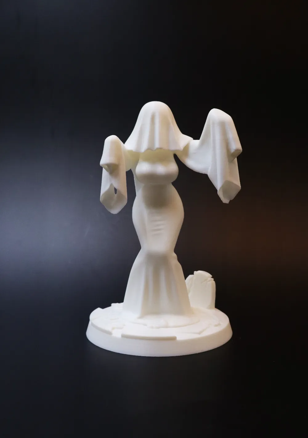 Ghost Girl with Base by user_761834618MakerWorld: Download Free 3D Models