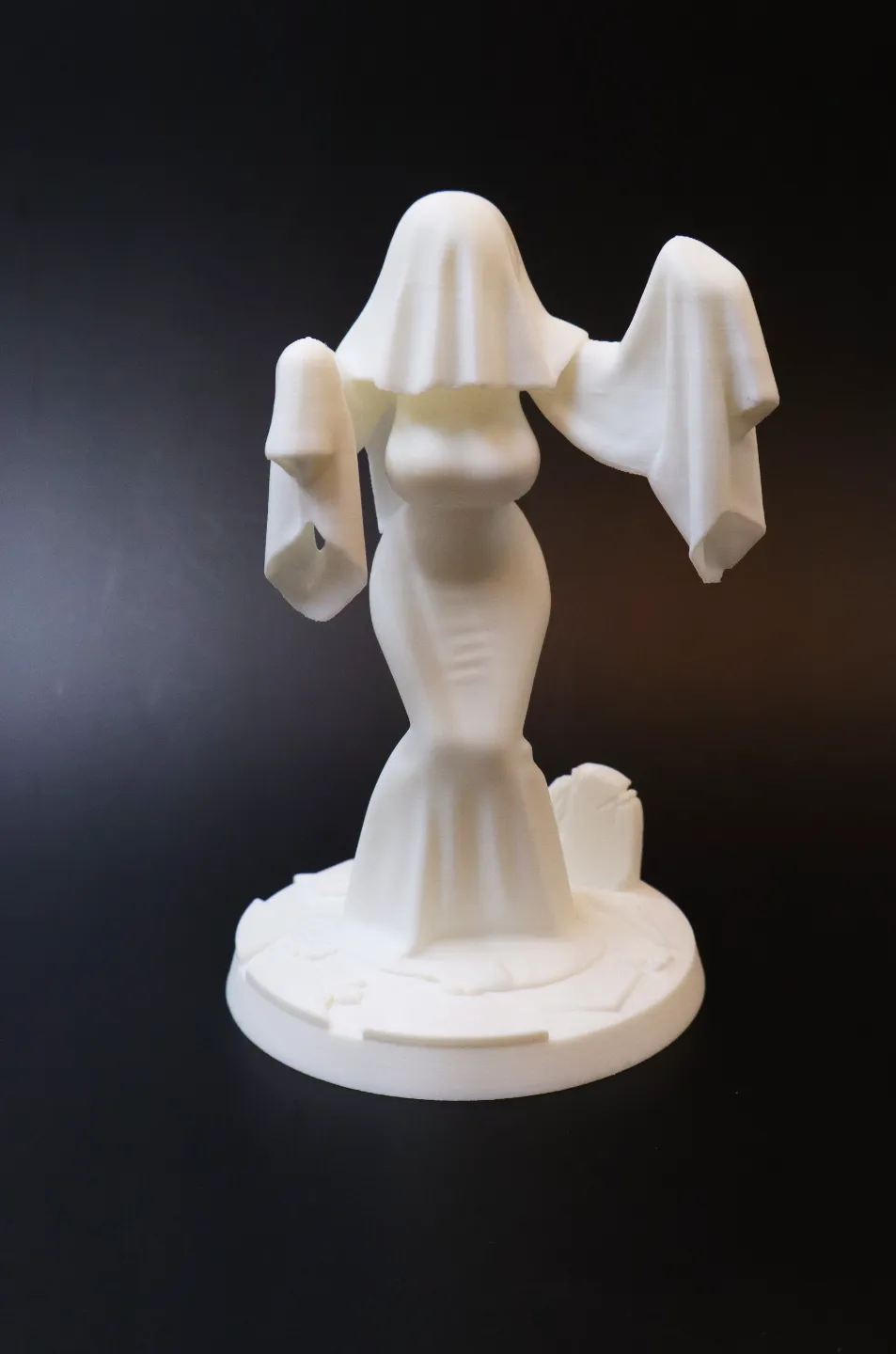 Ghost Girl with Base by user_761834618MakerWorld: Download Free 3D Models