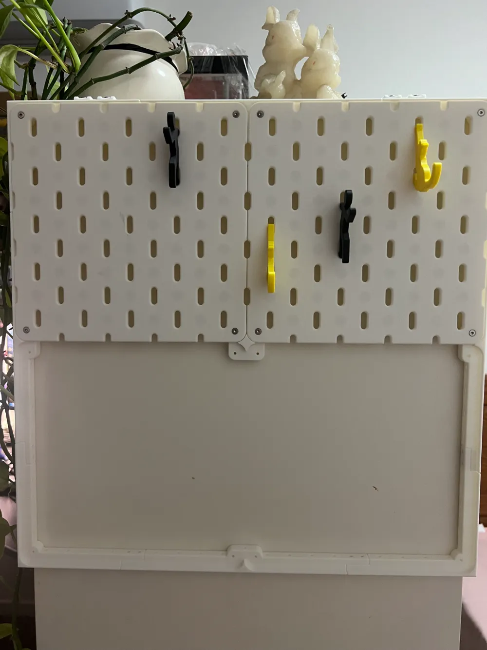 Infinitely Expandable Skadis Pegboard by zysparta - MakerWorld
