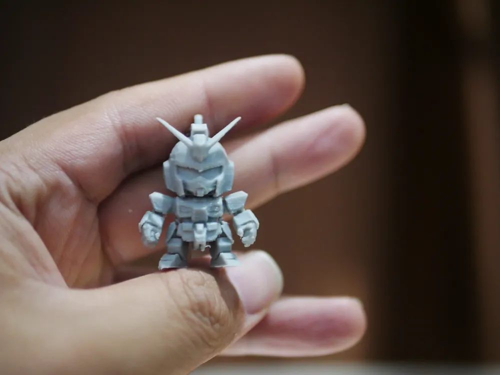 Miniature Gundam Robot Pendant by Chocobo - MakerWorld