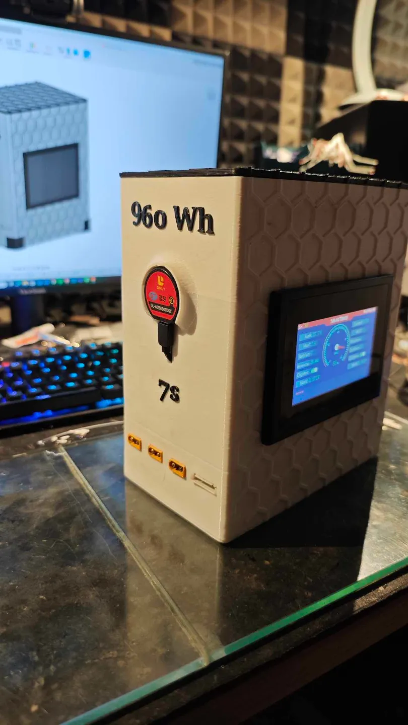 Big battery pack DALY BMS+display by LukasLongi - MakerWorld