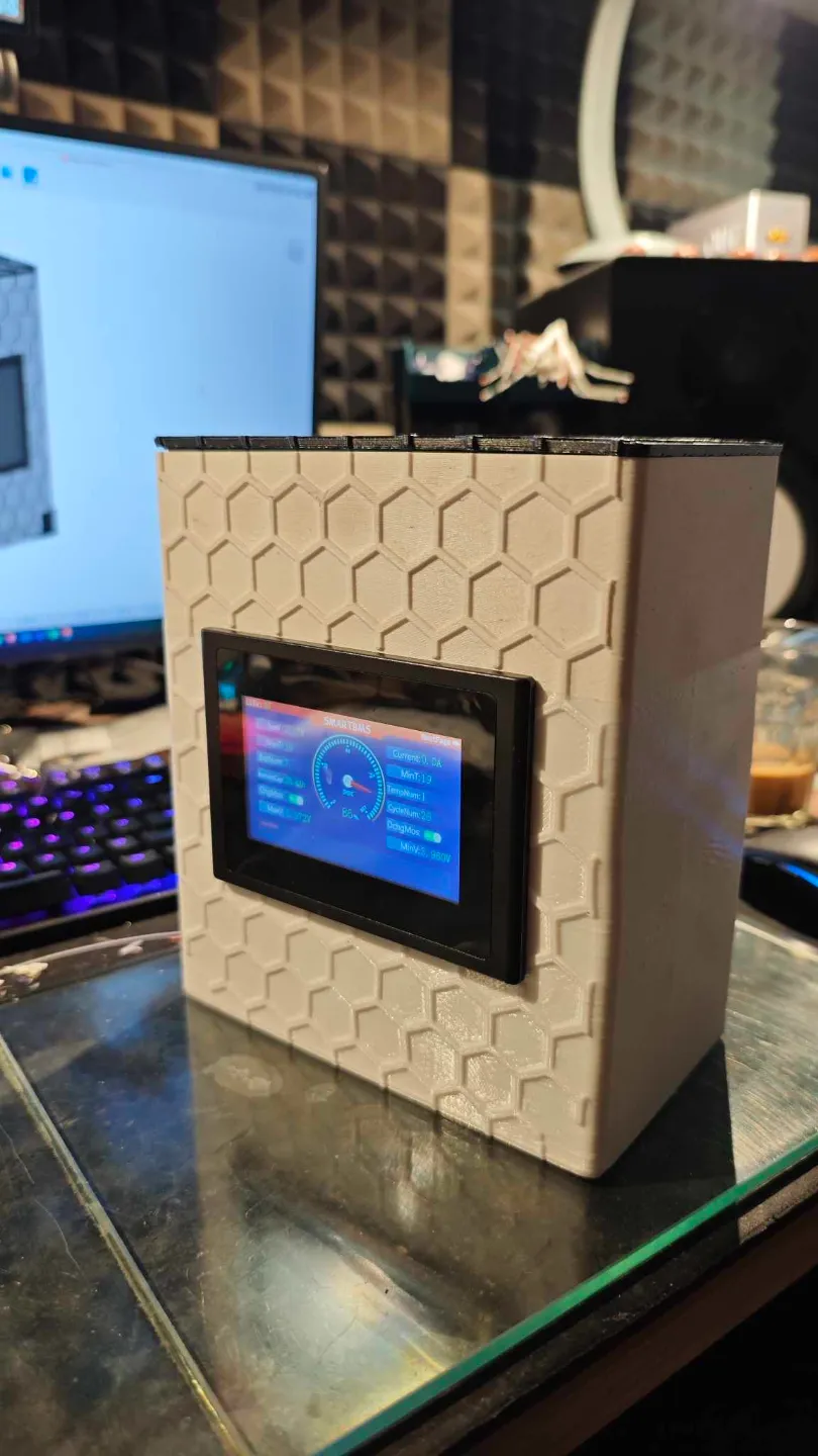 Big battery pack DALY BMS+display by LukasLongi - MakerWorld