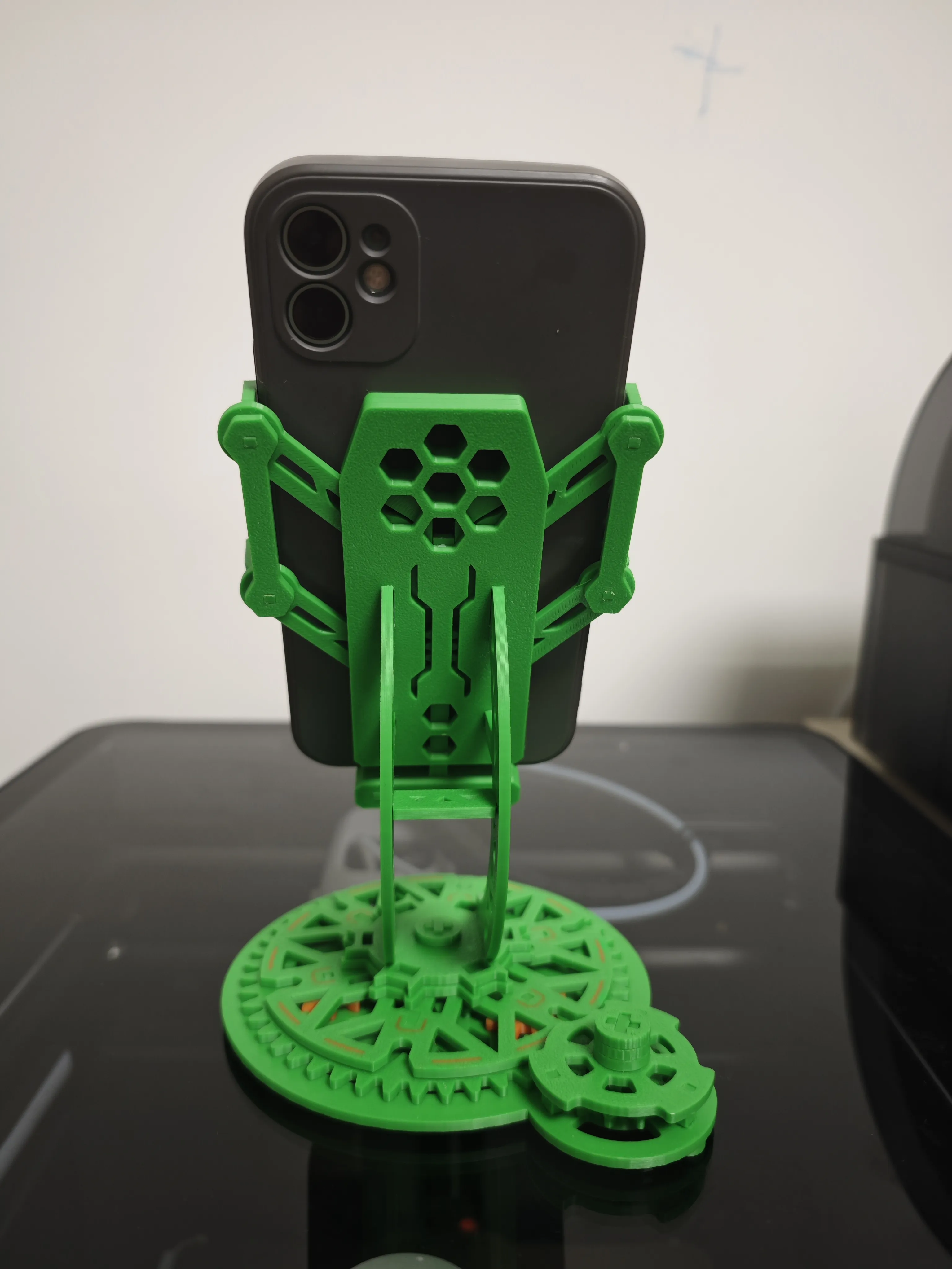 Rotating Phone Stand by 唐小袁 MakerWorld: Download Free 3D Models