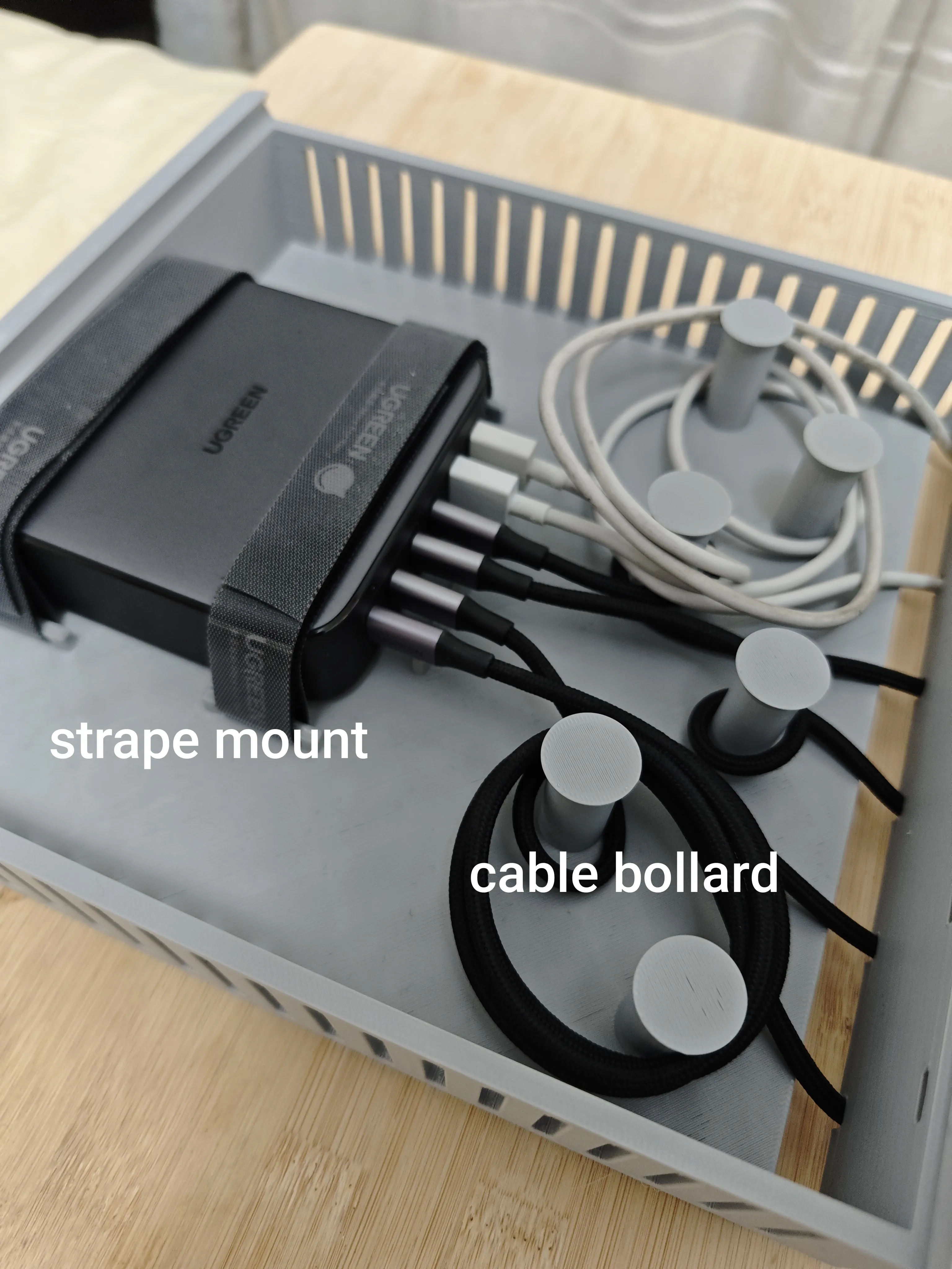 (Over-engineered) Laptop Charging Station by delock MakerWorld ...