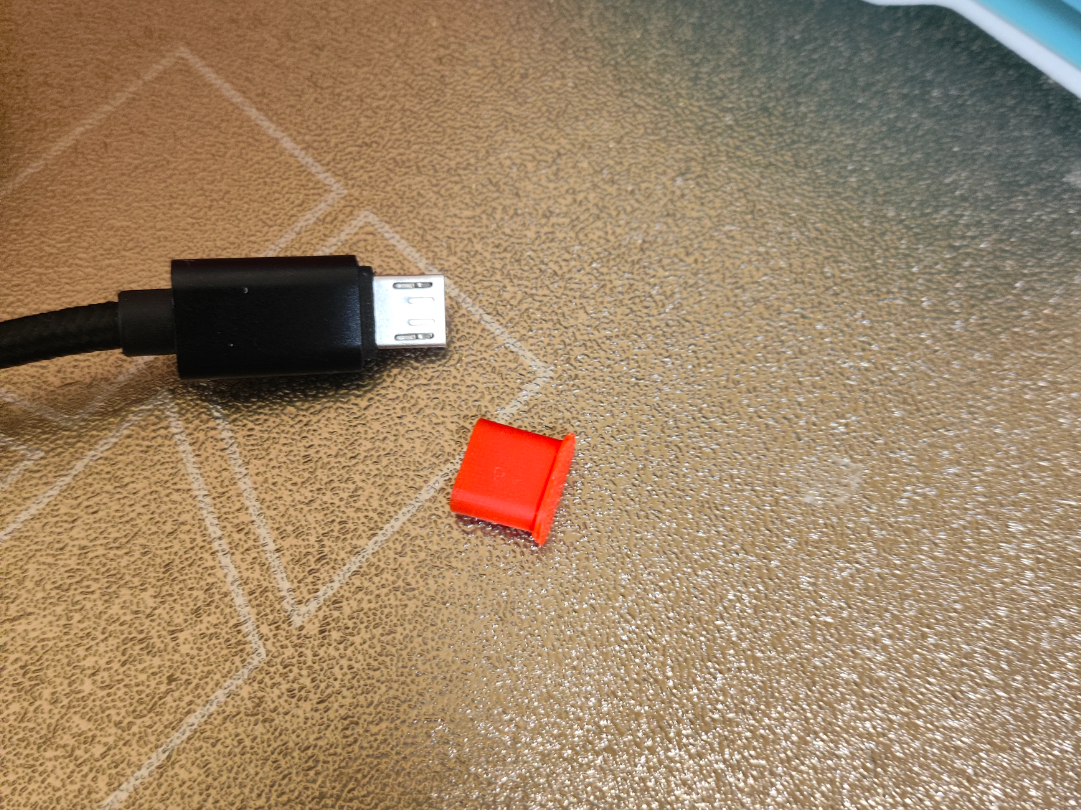 Micro USB plug, dust plug by 天天快乐 - MakerWorld