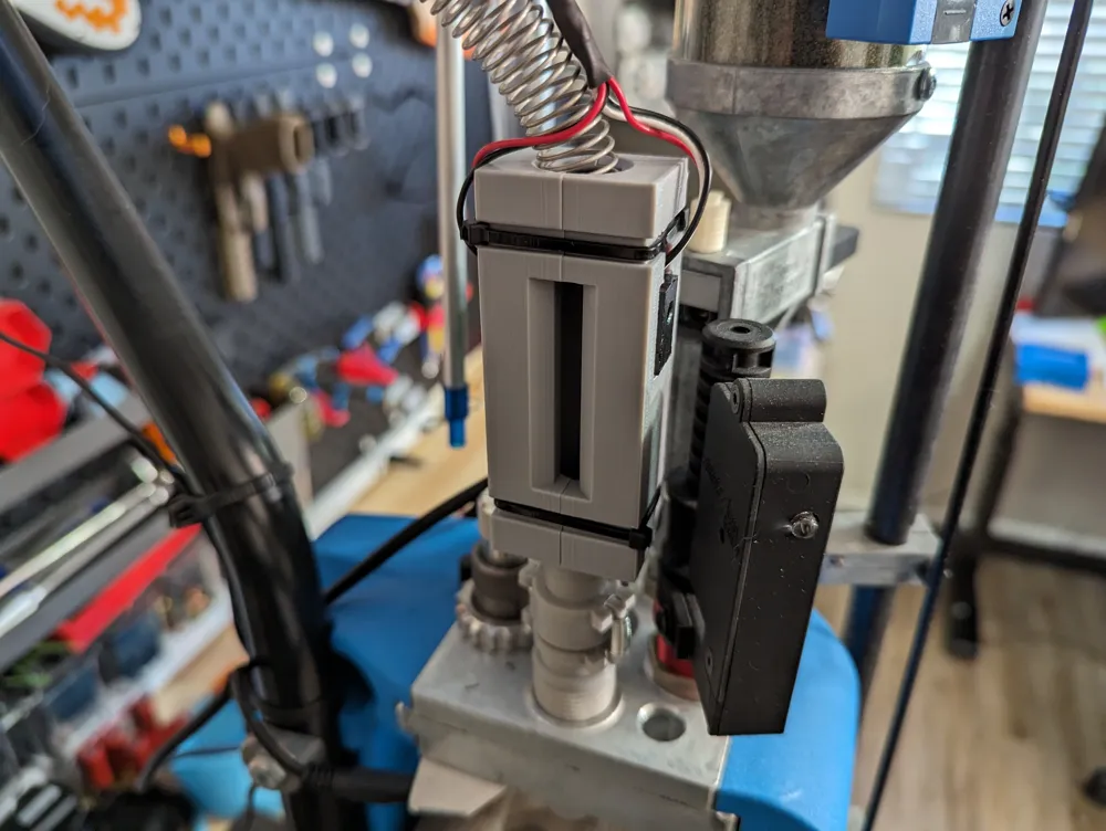 Bullet Feeder - Reloading Assistant by ShortCourse MakerWorld: Download ...