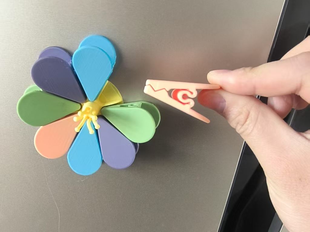 Multifunctional Petal Snack Clip & Refrigerator Magnet by sgzw - MakerWorld