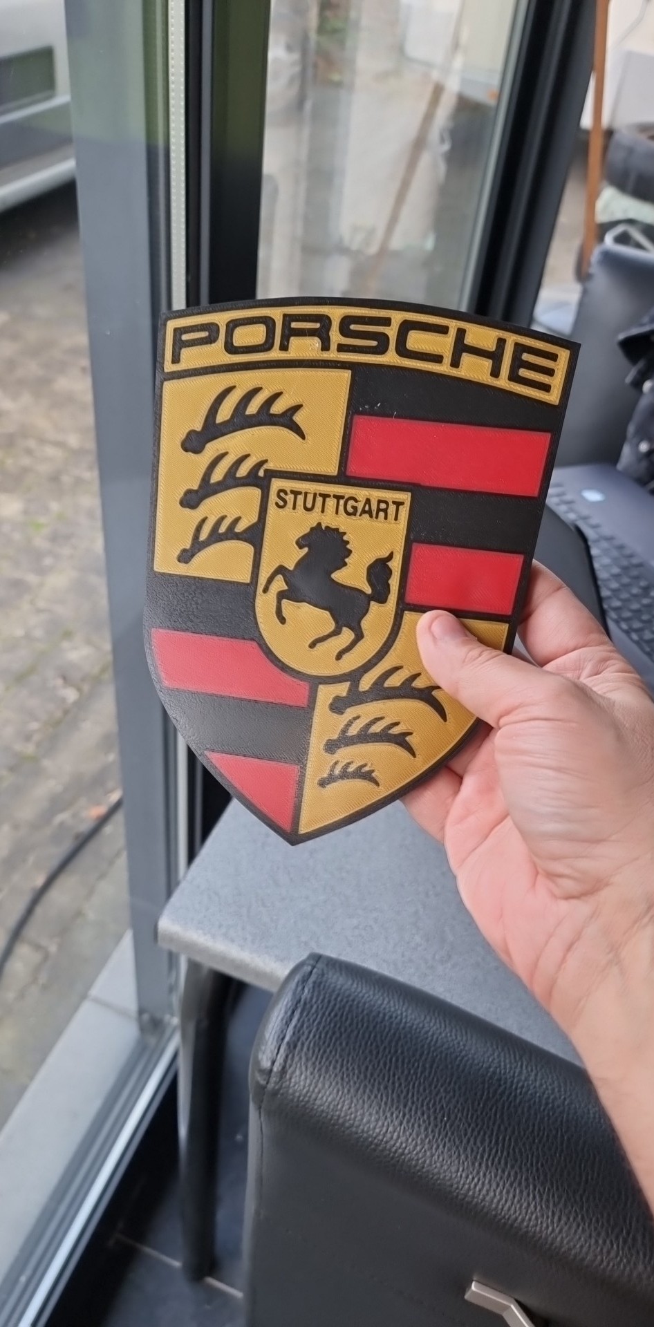 Porsche logo multicolour by quantum9 - MakerWorld