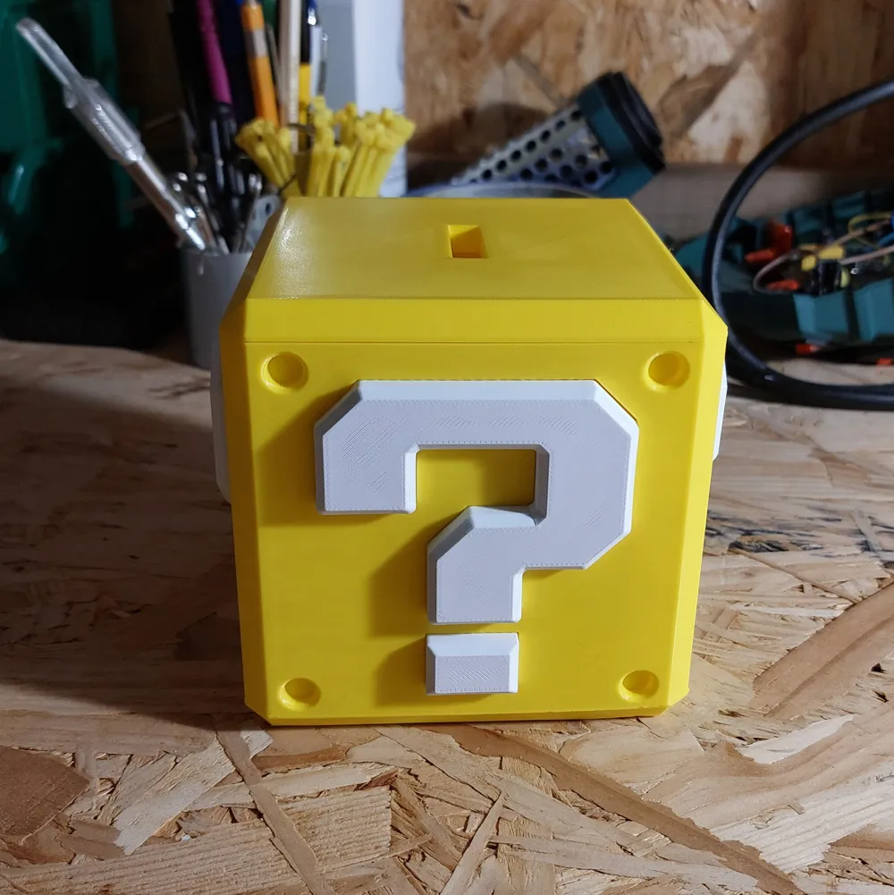 Super Mario "?" Cube - Secret box + Piggy bank by RoaryLabsMakerWorld ...