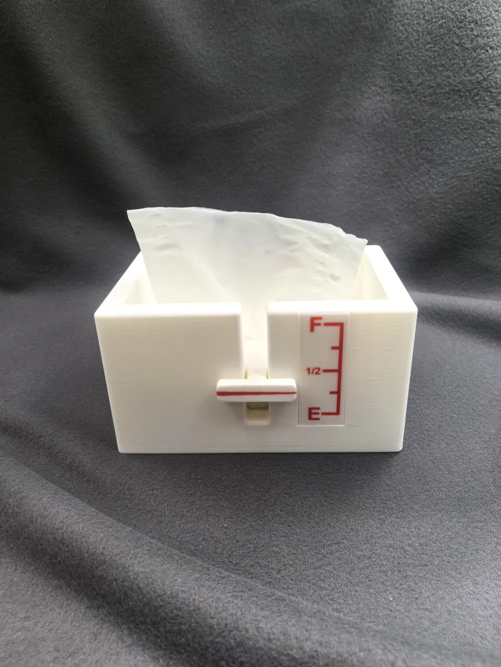 Recessed Tissue Box with Graduations by user_2735498483MakerWorld ...