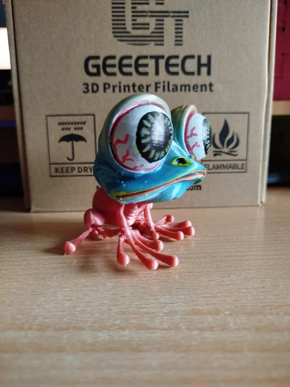 Cute frog by JeryoartMakerWorld: Download Free 3D Models