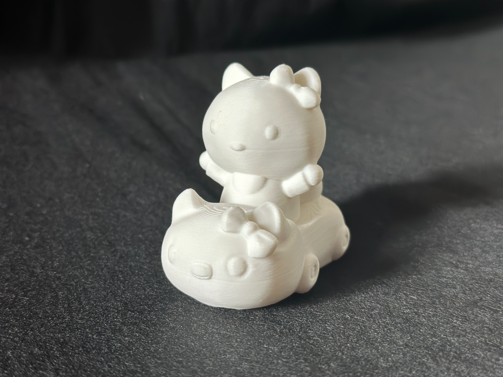 Hello Kitty Driving/Coloring by 潮玩 MakerWorld: Download Free 3D Models