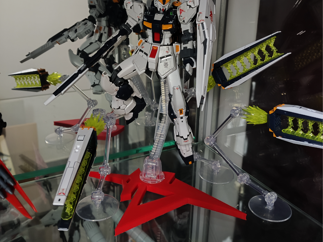 Amuro Ray Red Unicorn Emblem Model Stand Base (5.1mm Bore) by SI ...