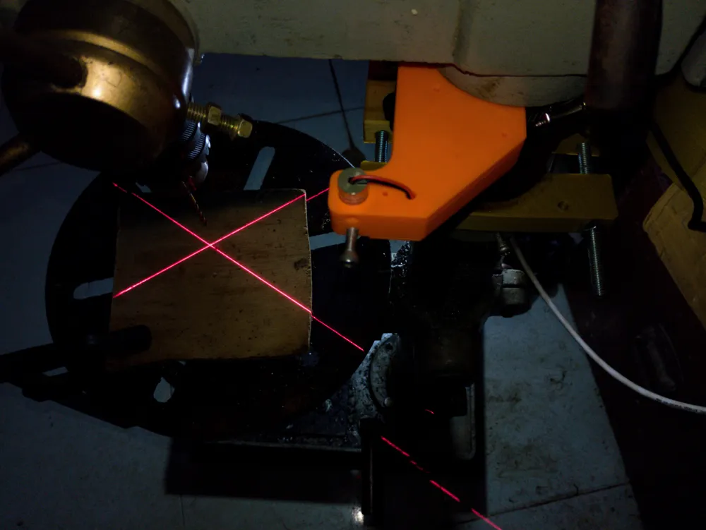 Drill press laser guide or crosshair by Mario LMakerWorld: Download Free 3D Models