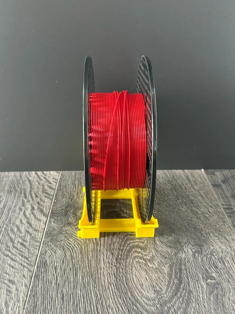 Filament spool holder by Gingi_MakerWorld: Download Free 3D Models