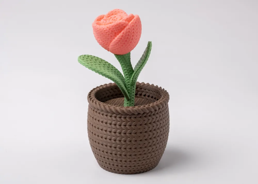 3D Crochet Rose – An Adorable Faux Floral Sculpture by LaBotanique3D ...