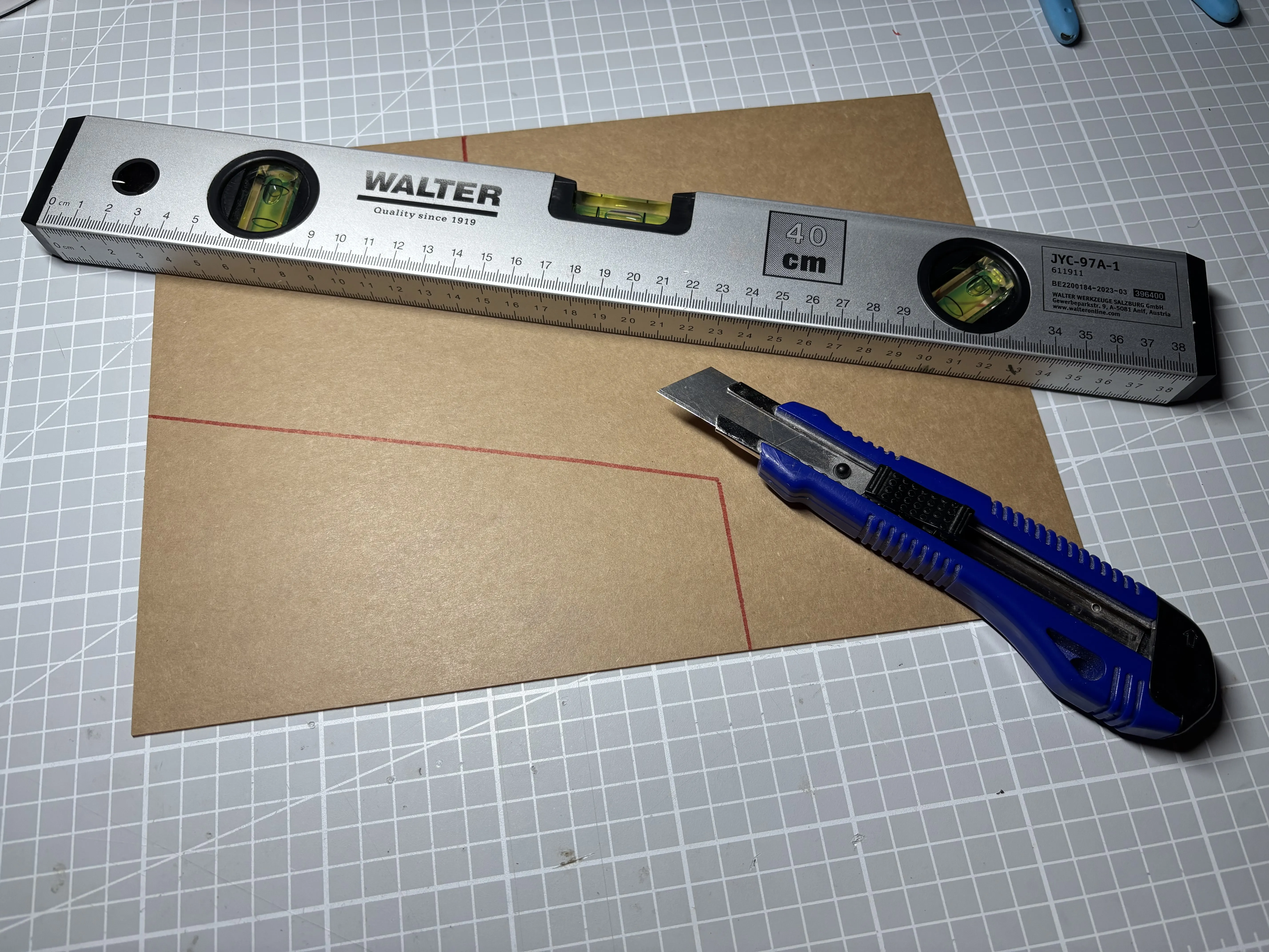 Coin Pusher Royal - Free 3D Print Model - MakerWorld