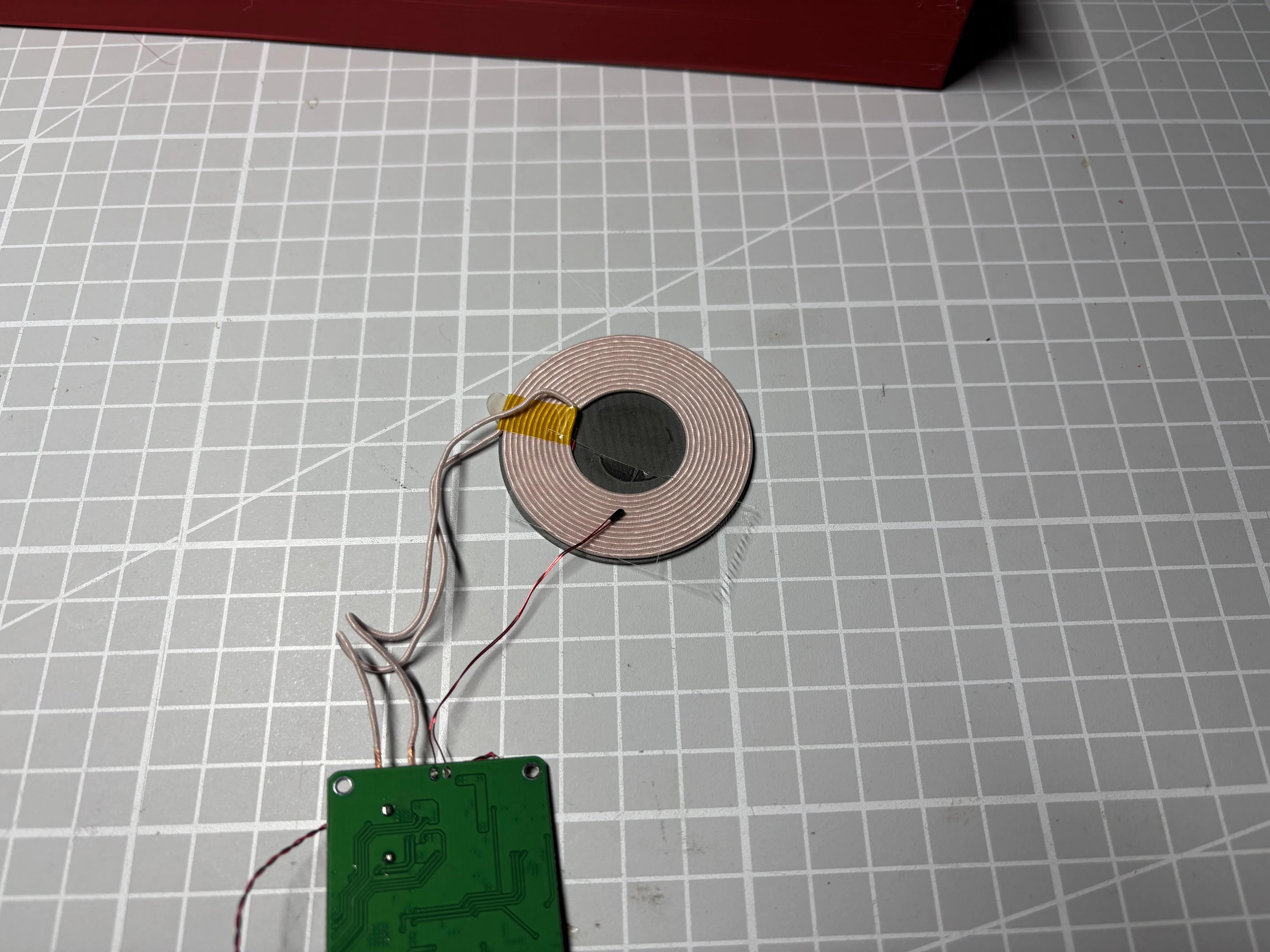 Coin Pusher Royal - Free 3D Print Model - MakerWorld