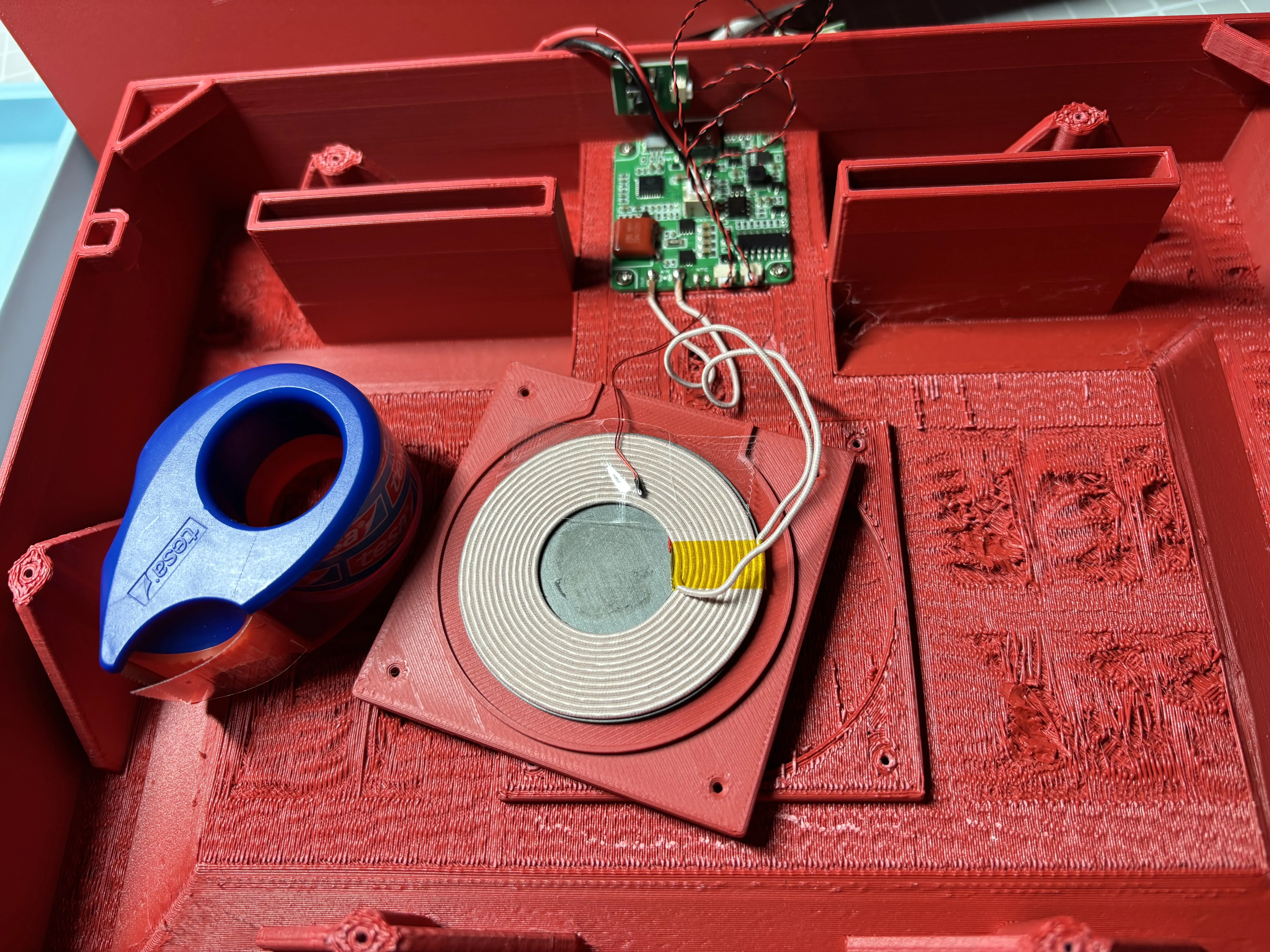 Coin Pusher Royal - Free 3D Print Model - MakerWorld