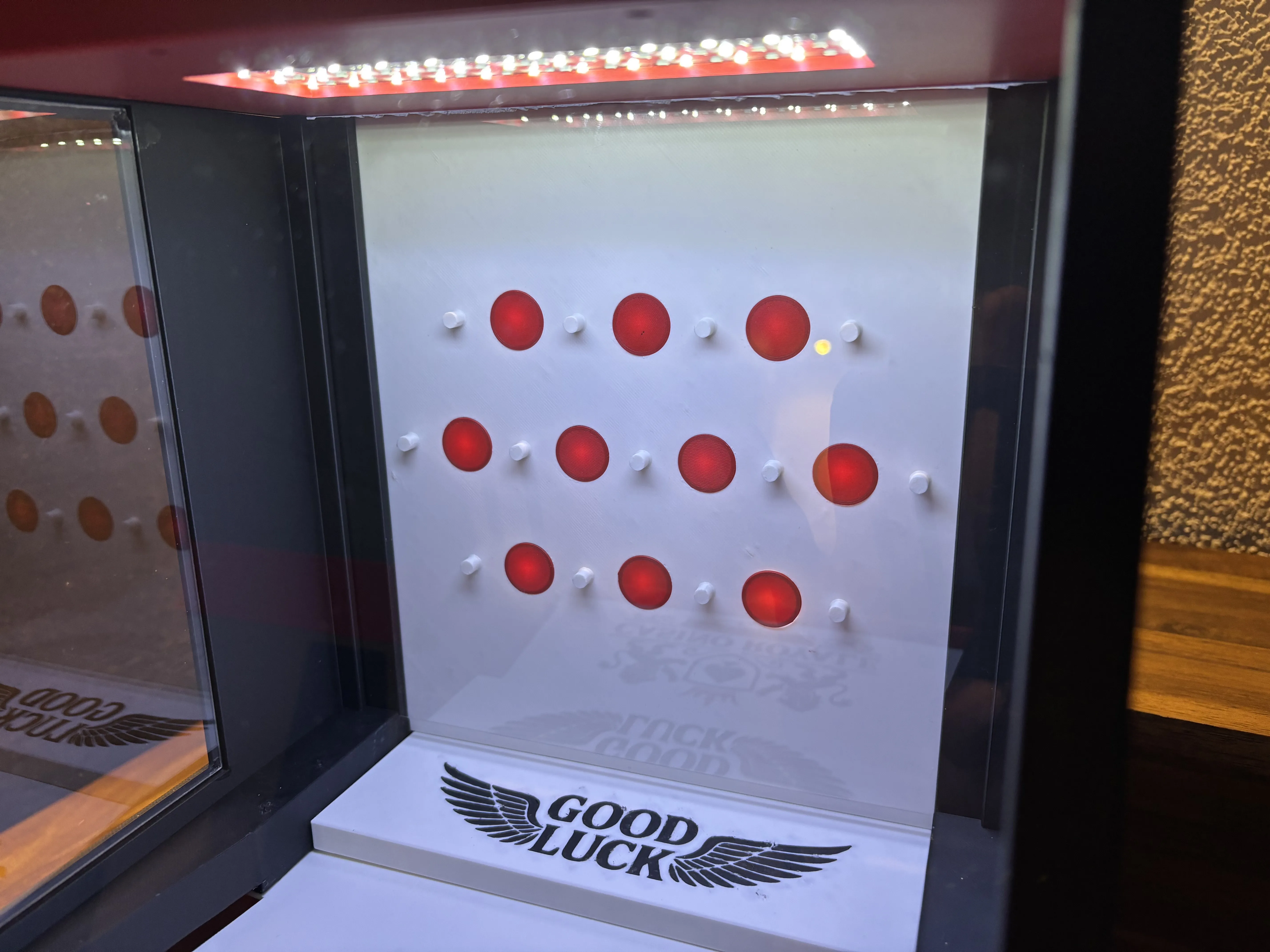 Coin Pusher Royal - Free 3D Print Model - MakerWorld