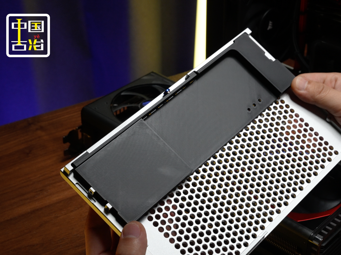 Ncase-M2+Raptor Graphics Card Vertical Mount Bracket by user_295556616 ...