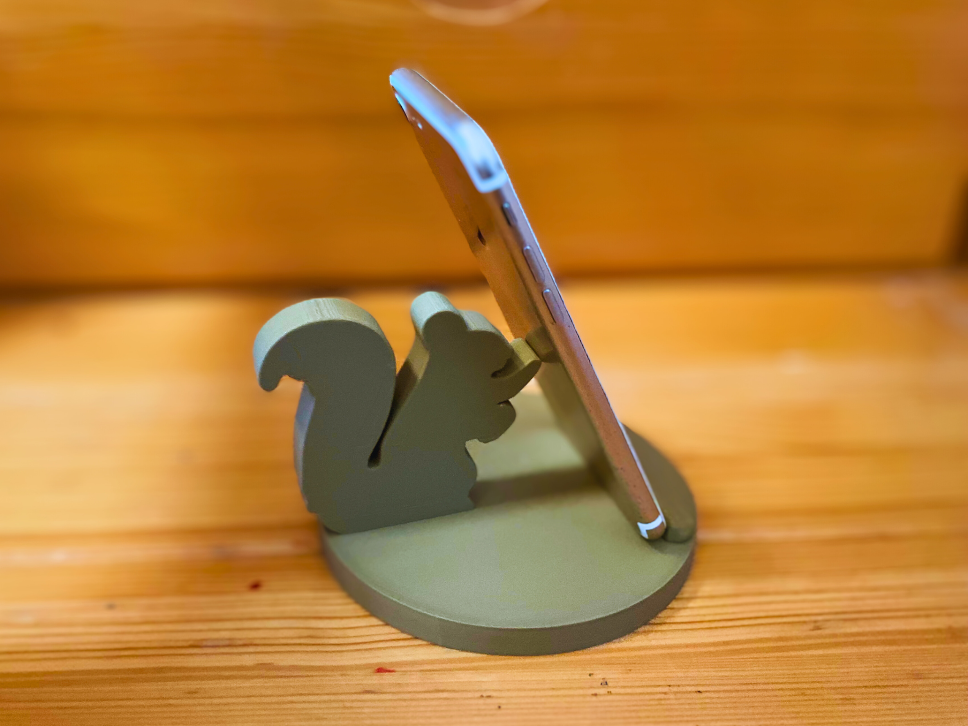 Adorable and practical squirrel phone stand by user ...