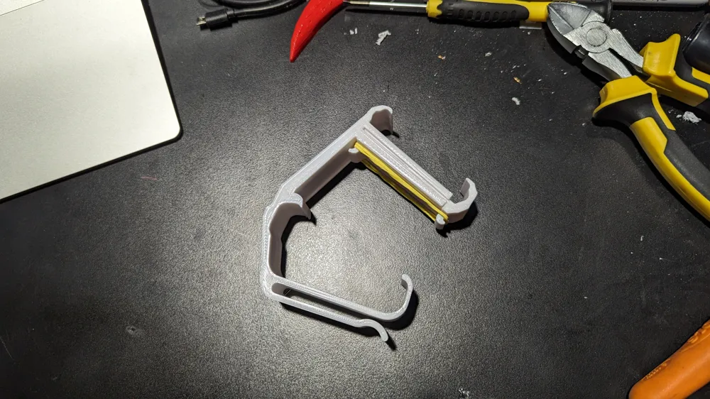 xbox controller phone holder with belt clip by zermatt98 MakerWorld ...