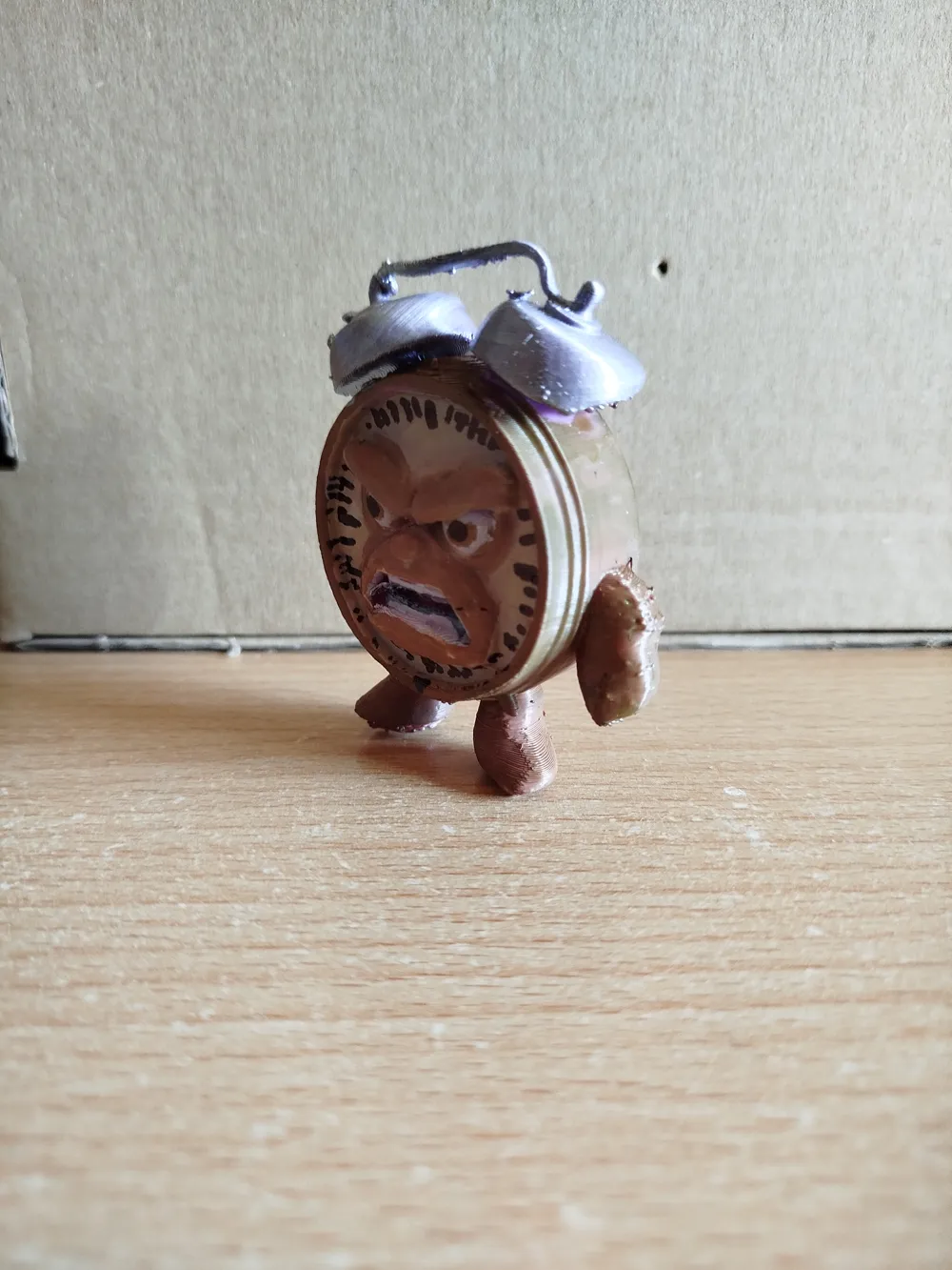 Monster alarm clock by JeryoartMakerWorld: Download Free 3D Models