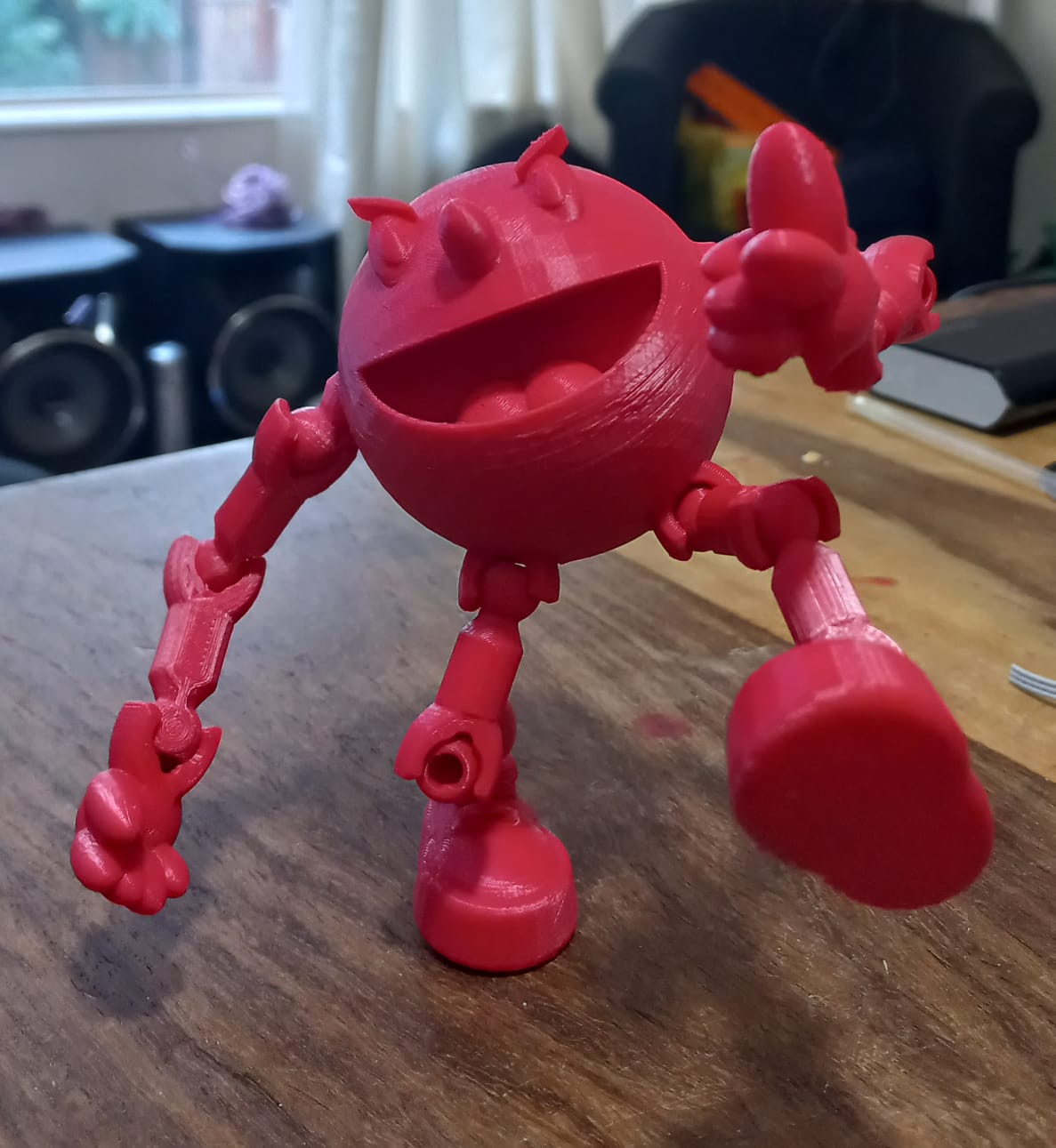 Articulating PacMan action figure by klypt - MakerWorld
