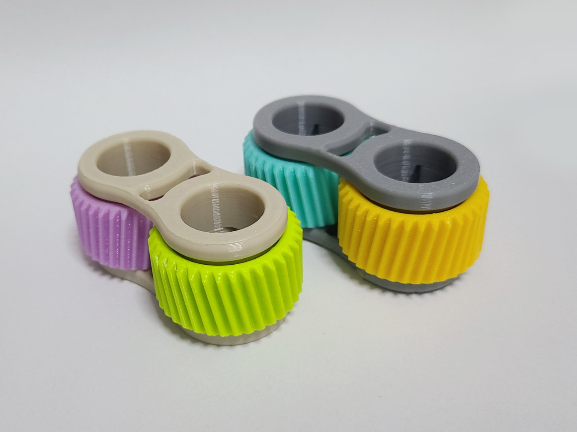 Dual Gear Fingertip Fidget Toy (No Hardware Needed) by SpaceLab ...