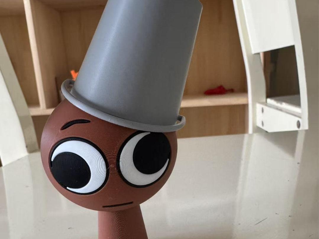 Sprunki Rhythm Box 3D character "Brud" (single-color, multi-part print ...