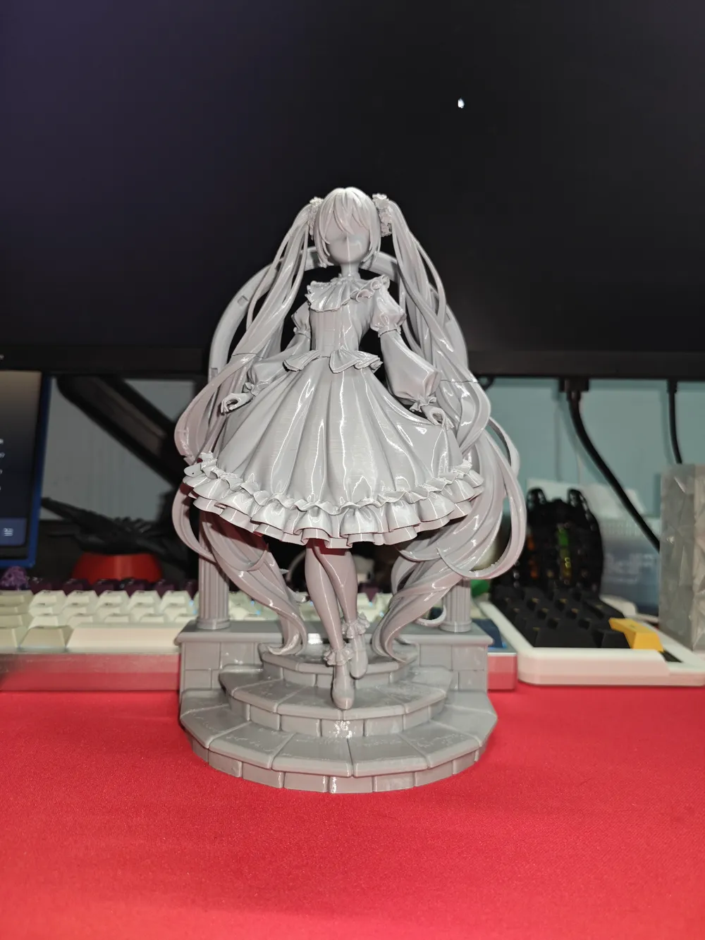 Hatsune Miku Vocaloid Miku Figurine by rose MakerWorld: Download Free ...