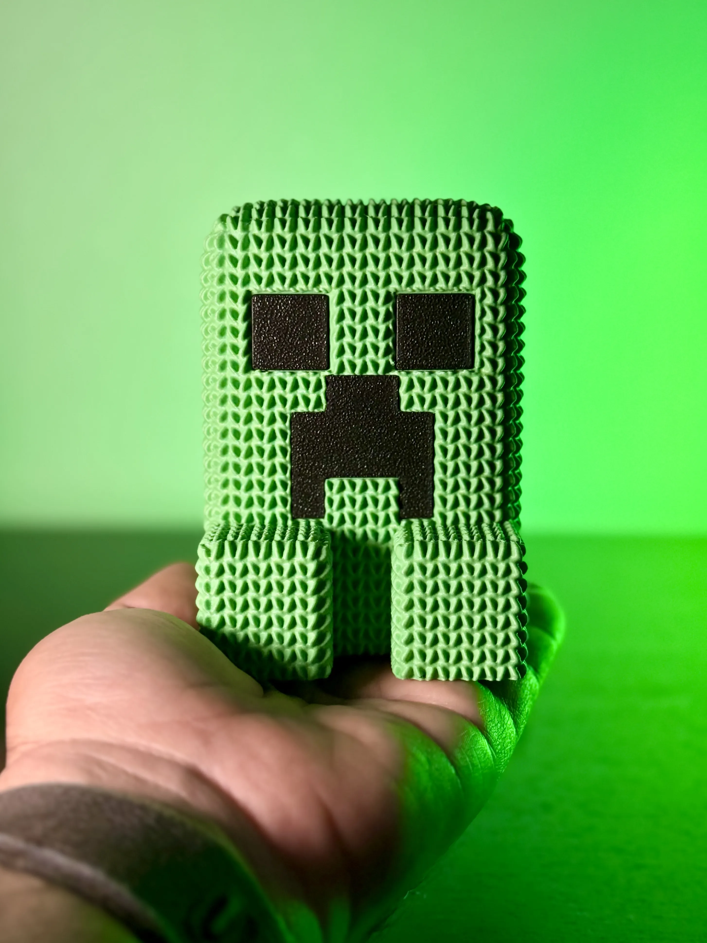 Cute Knitted Minecraft Creeper (No AMS Required) by McG3D Designs ...