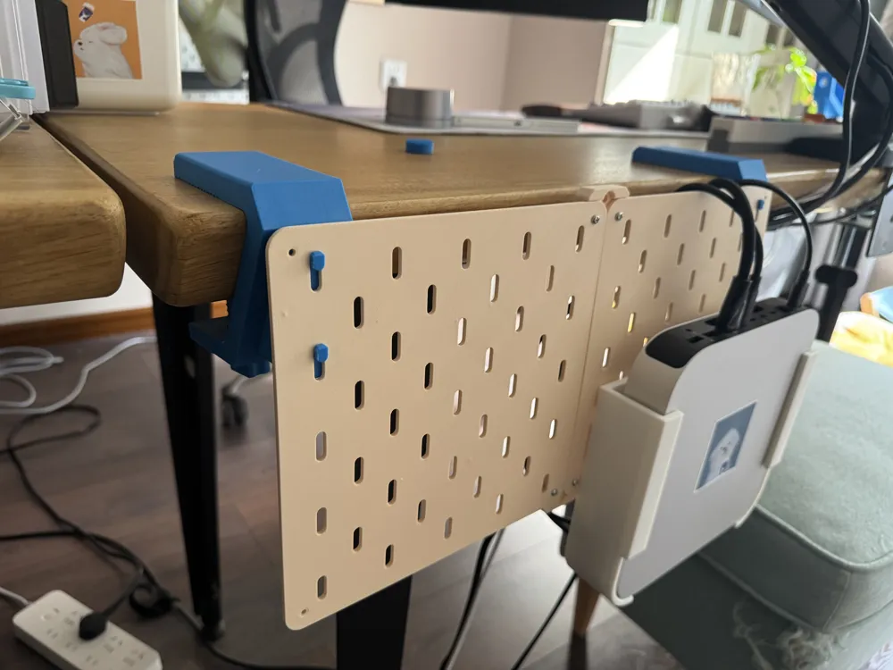 SKADIS pegboard desk edge mount by Wings - MakerWorld