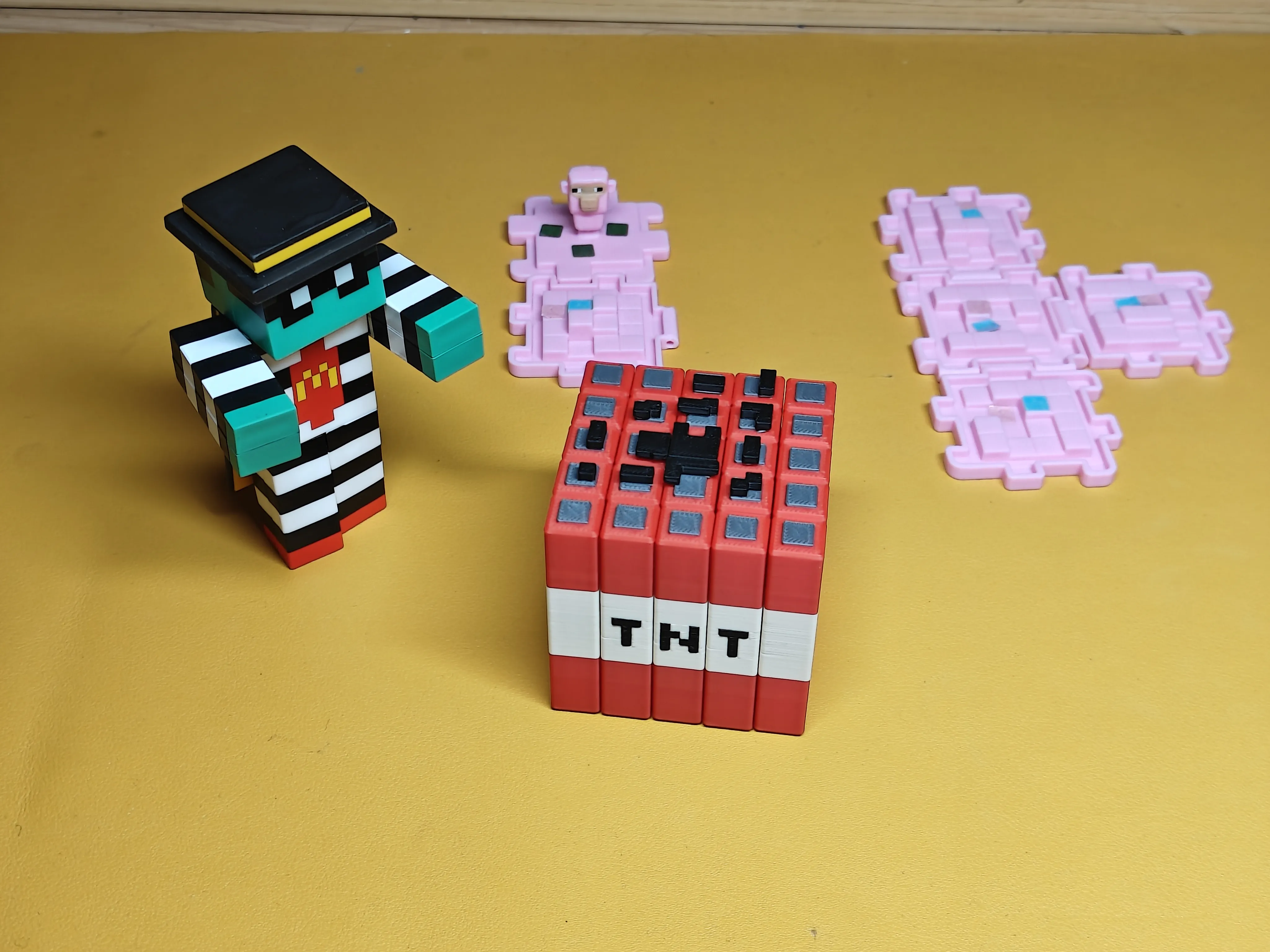 Minecraft TNT by 花见花会开 MakerWorld: Download Free 3D Models