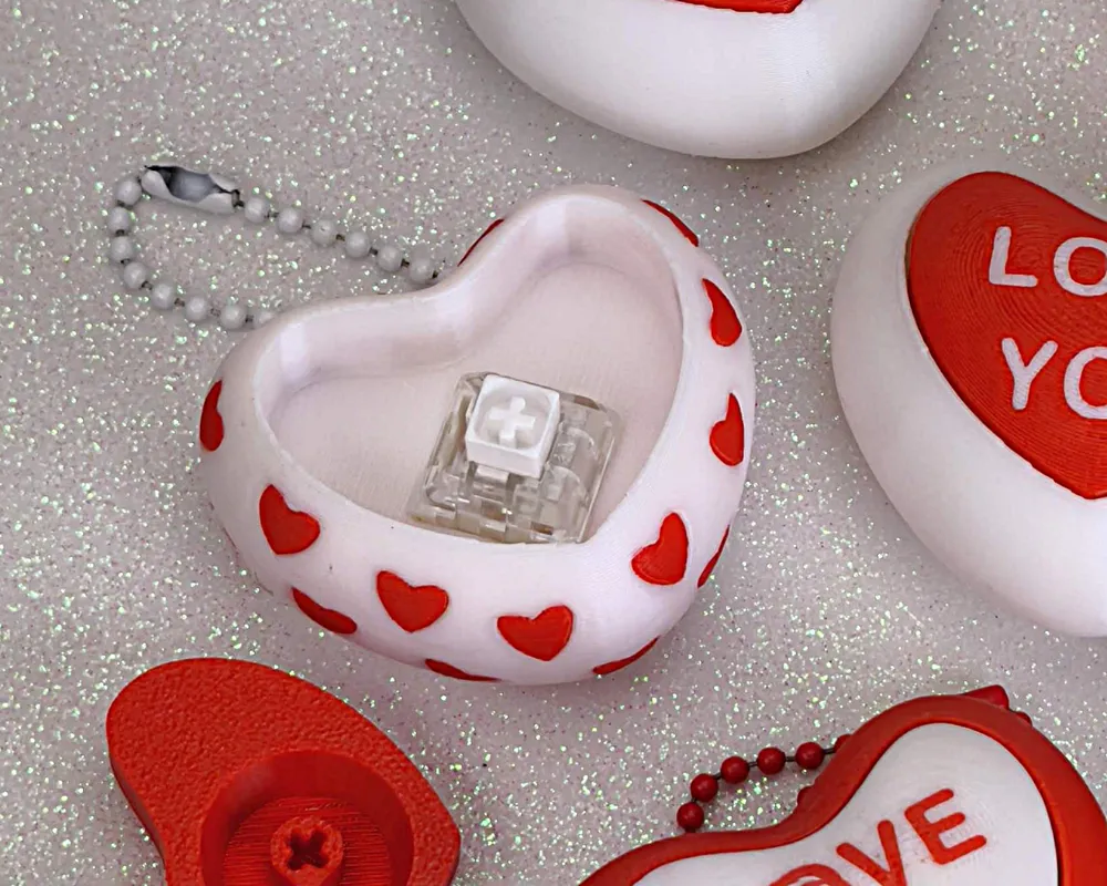 Valentine's Day Fidget Clicker - Heart Keychain - Free 3D Print Model ...