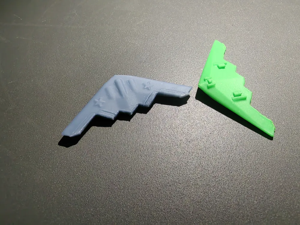 B-2 Bomber - Miniature -- 1 gram material by TianMen ProgramMakerWorld: Download Free 3D Models