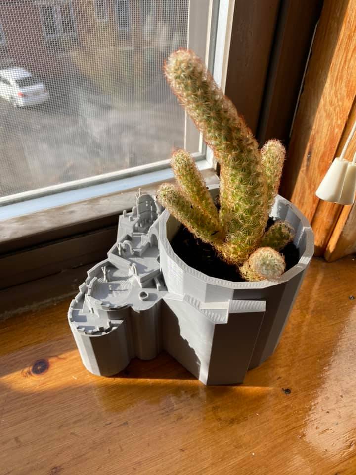 Dark Souls Firelink Shrine planter pot by Chronosynthesis - MakerWorld