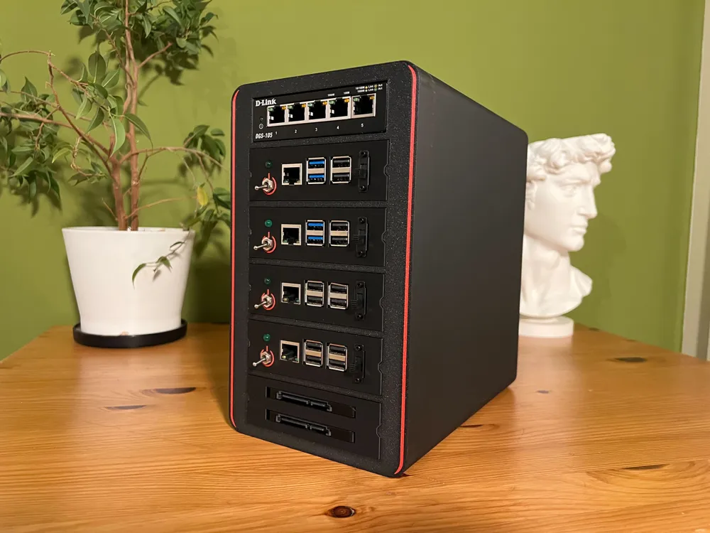 Raspberry Pi 4-Node Cluster Case by PiotrChrMakerWorld: Download Free ...
