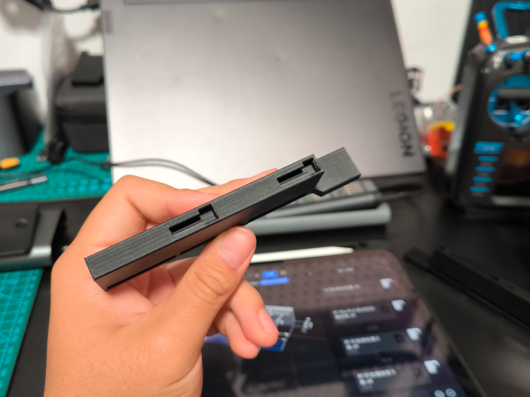 Flying wing 90 duct J-10A smoke ejection rack par user_3859508593 ...