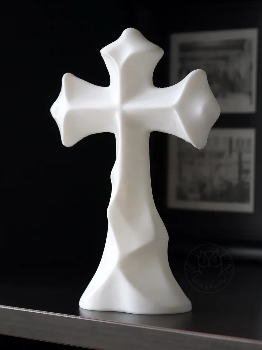 Cruz Moderna por Crow_ckMakerWorld: Descarga Modelos 3D Gratuitos