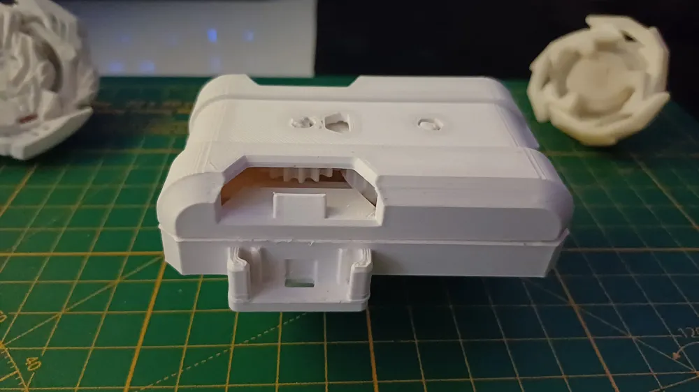 BEYBLADE X "CUSTOM" WINDER LAUNCHER by Ronie_CATI MakerWorld: Download Free 3D Models