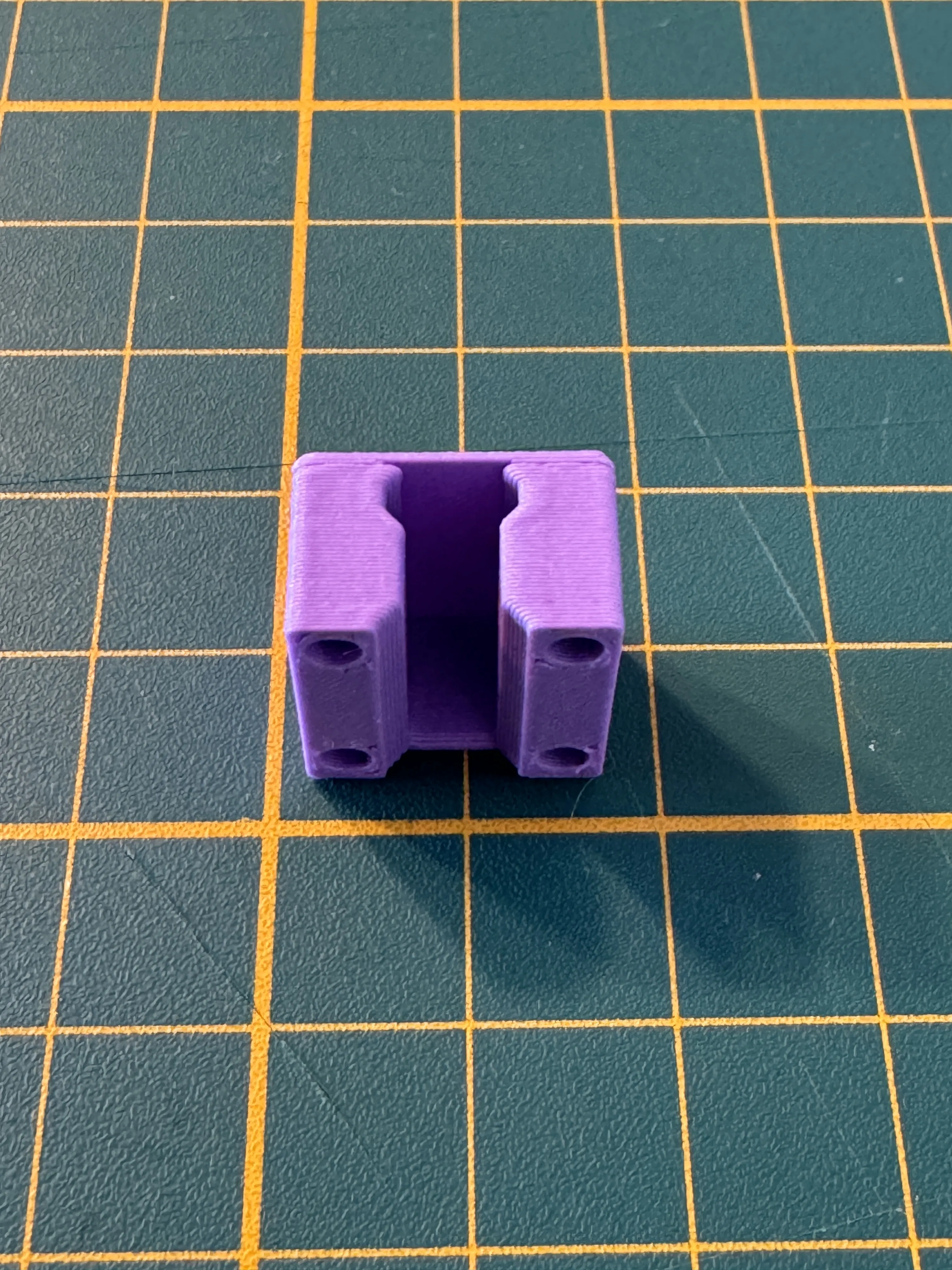 Sliding case V2 (lockable) for small parts by mgm86 MakerWorld ...