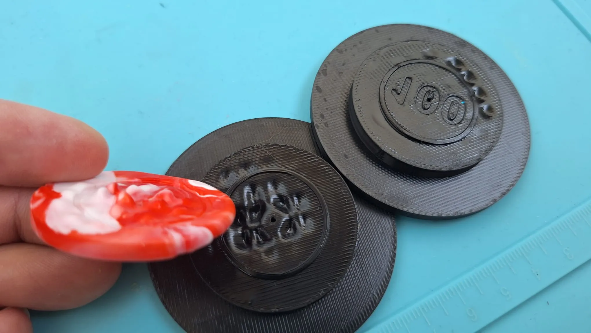 Poker Chip Mold from Poop-One mold for all values - Free 3D Print Model ...