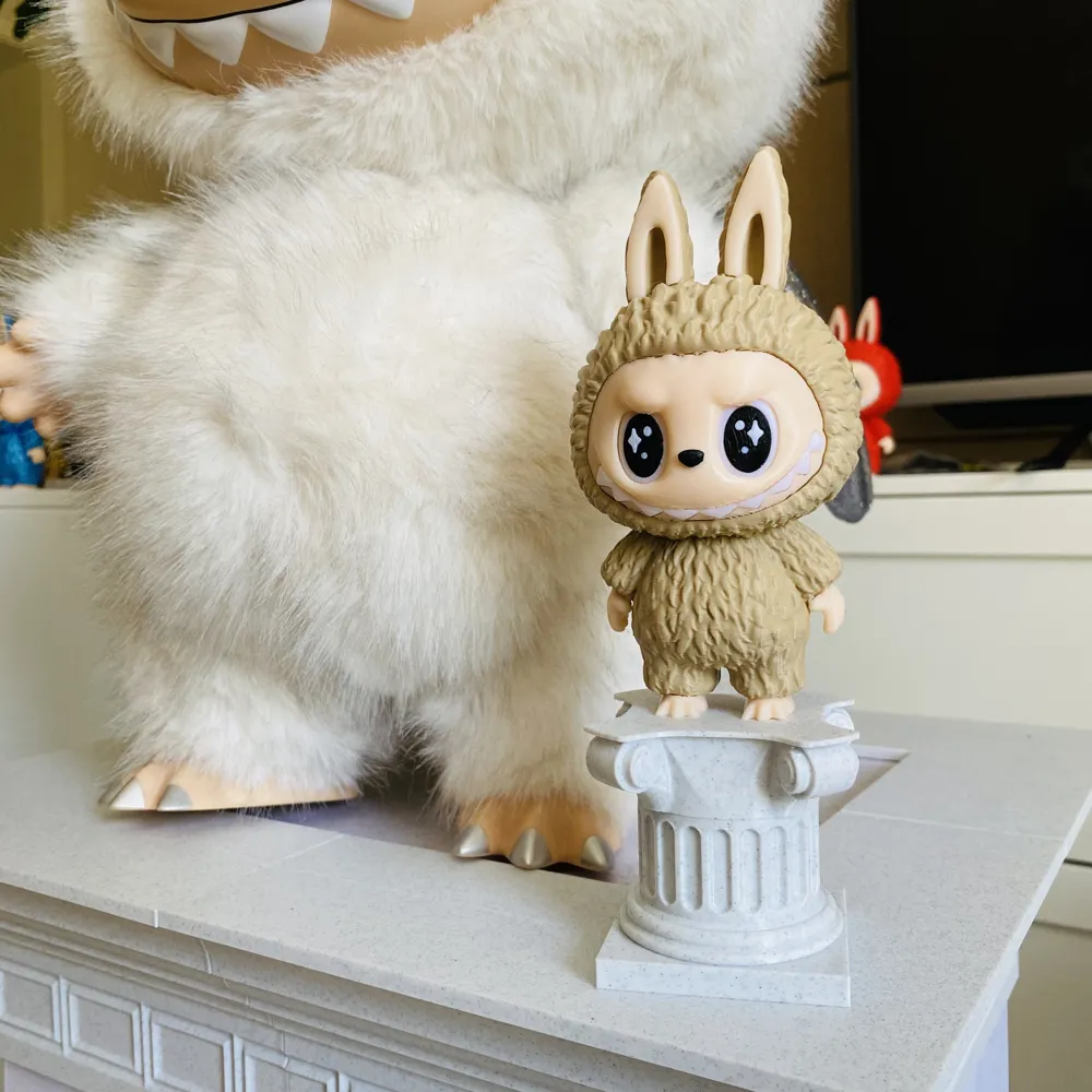 Labubu Retro Base: Minimal Supports, Easy 3D Printing, Figurine Model ...