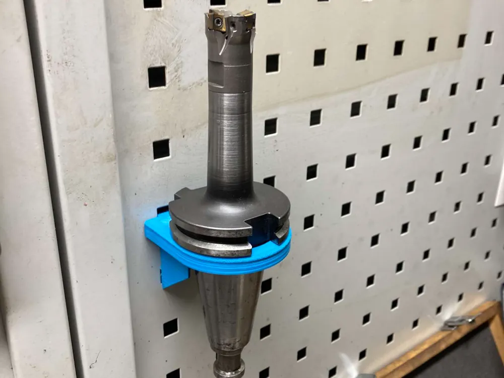wall mount for ISO40 milling cutter by panter2511 MakerWorld: Download ...