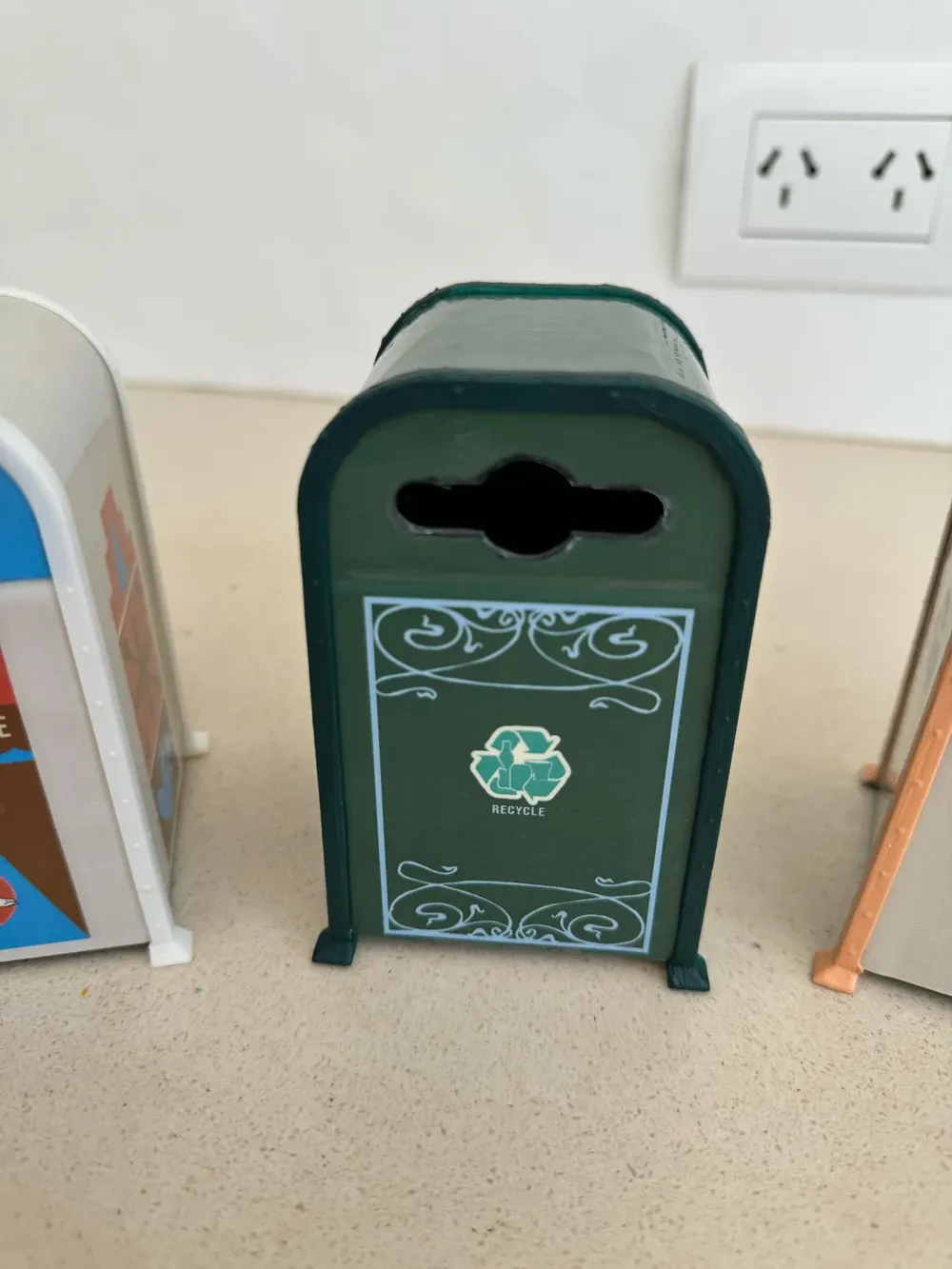 Disneyland-Style Miniature Trash Cans - Free 3D Print Model - MakerWorld